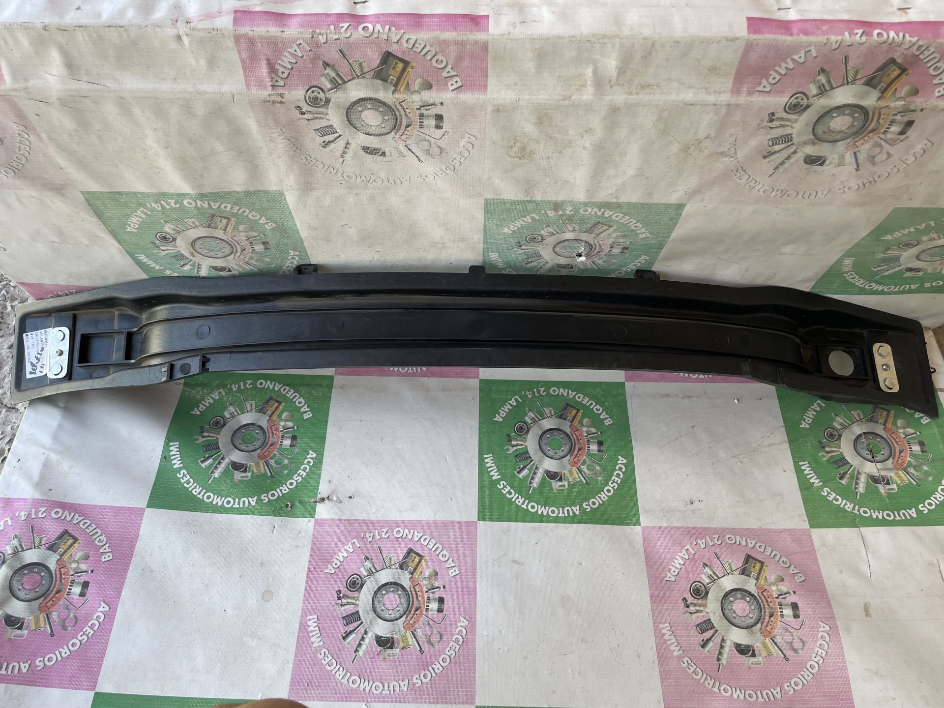 REFUERZO PARACHOQUE CHEVROLET SAIL 1.4 – Tienda Desarmaduria Lampa